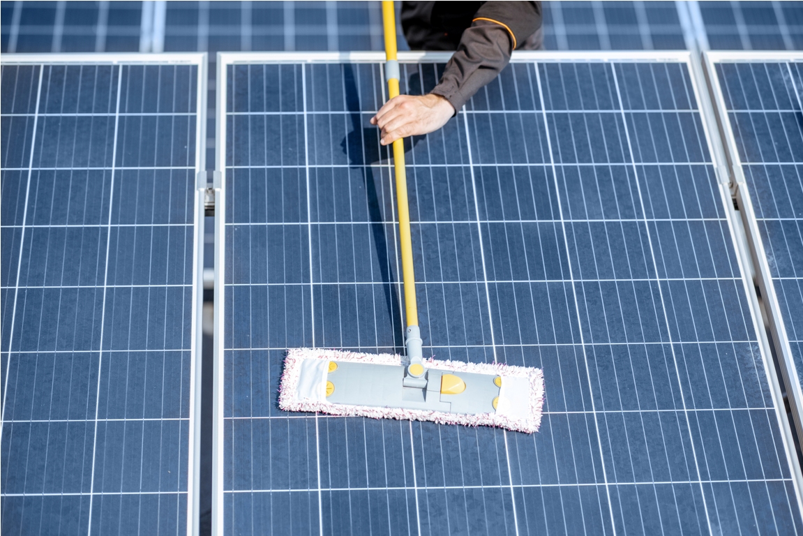 Nettoyer Ses Panneaux Solaires